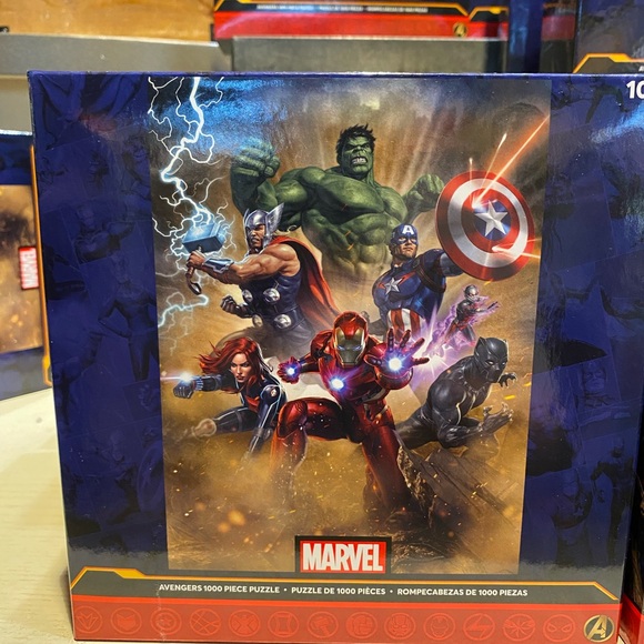 Marvel | Toys | Marvel Avengers Disney Puzzle 00 Pc Hulk Cap America ...